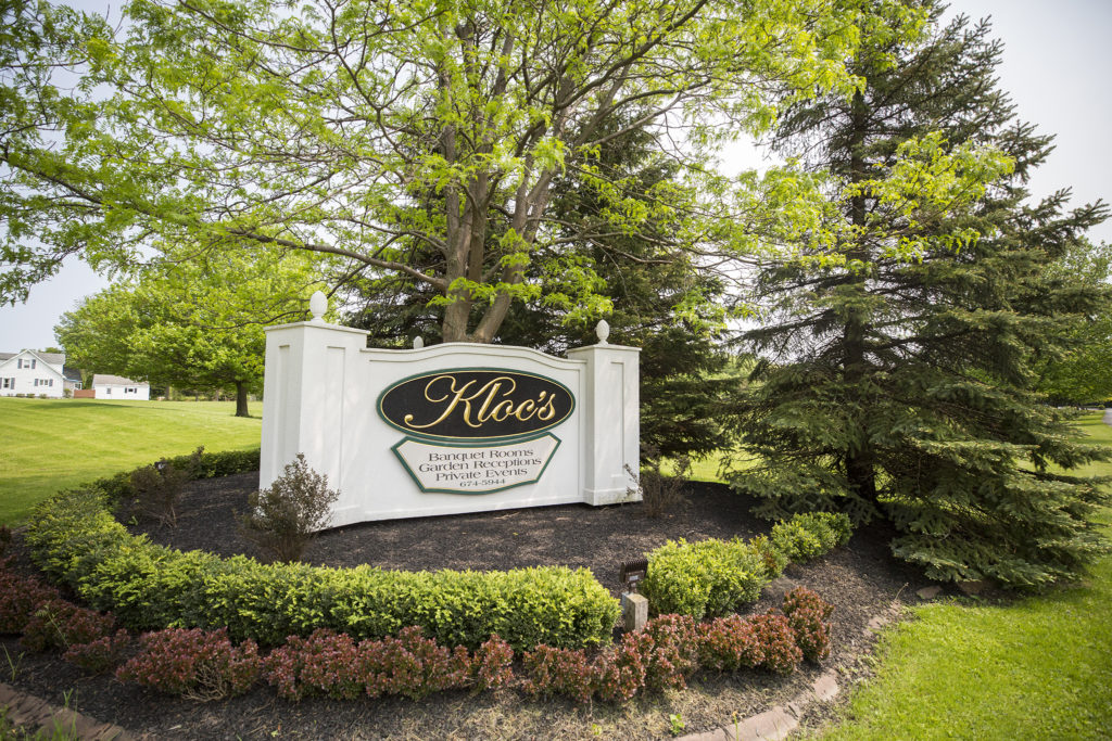 Colorado Springs CO Wedding Photographers | Em + Jon :: Married! Kloc's ...